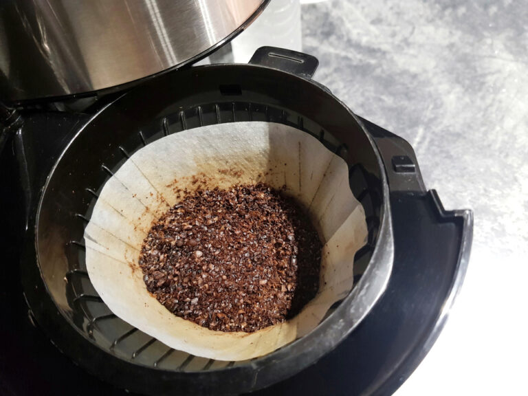 9 Simple Coffee Maker Mistakes You’ve Been Making Without Realizing It ...